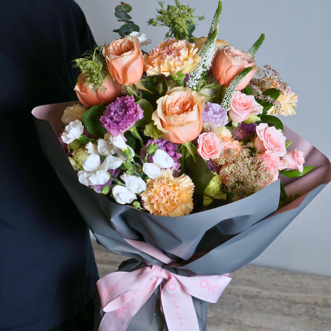 Hugs in Blooms - Dear Mama! | OVO Garden – OVOGarden